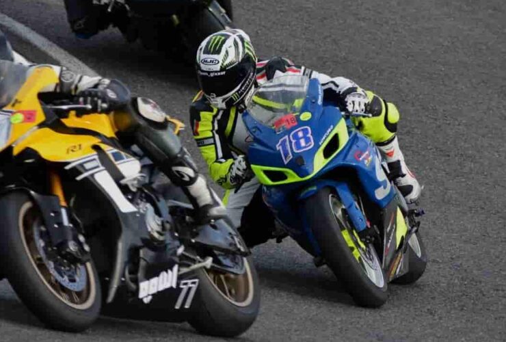 Best Motorcycle Racing Suits Reviewed