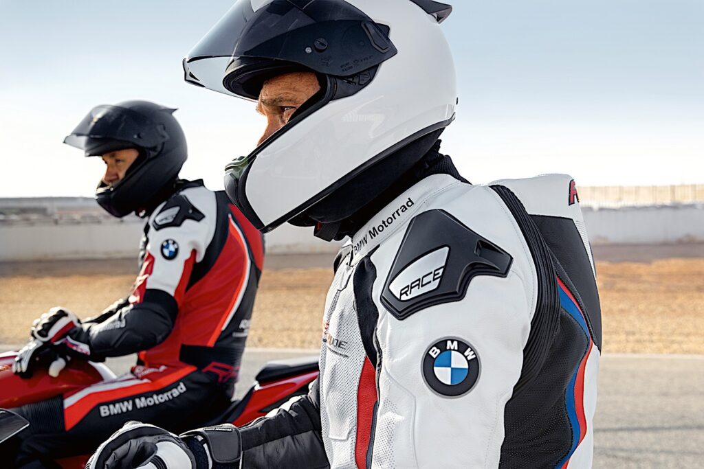 BMW Double R Racing Suit Review | BMW Racing Suit | RyderPlanet