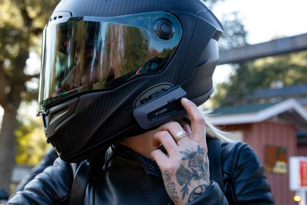 Cardo Packtalk Edge Review & Latest Helmet Bluetooth Intercom
